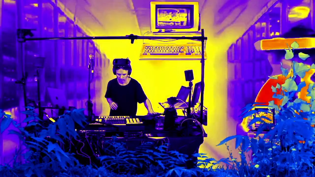 640 480 A0F - Livestream Music Video - Ugress